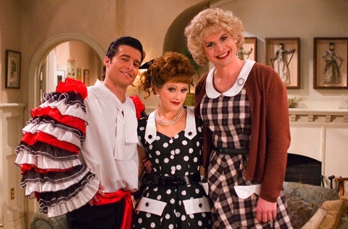 TCF Pictures/Candid pictures with castmates and friends/candid0165