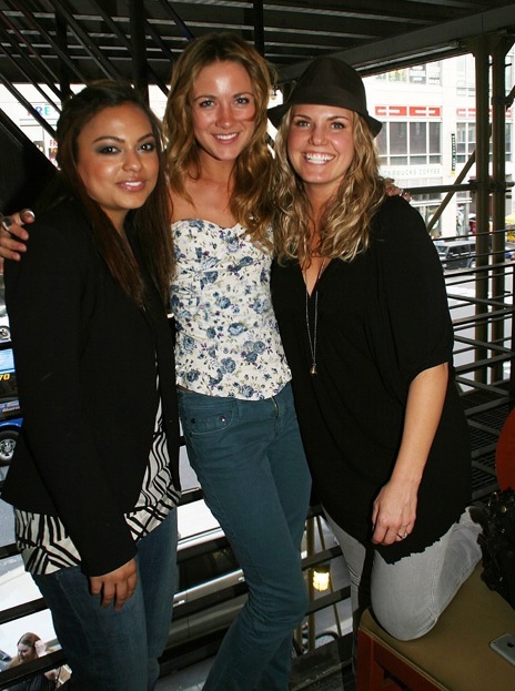 Terri Conn Fansite/TCF Pictures/Candid pictures with castmates and ...